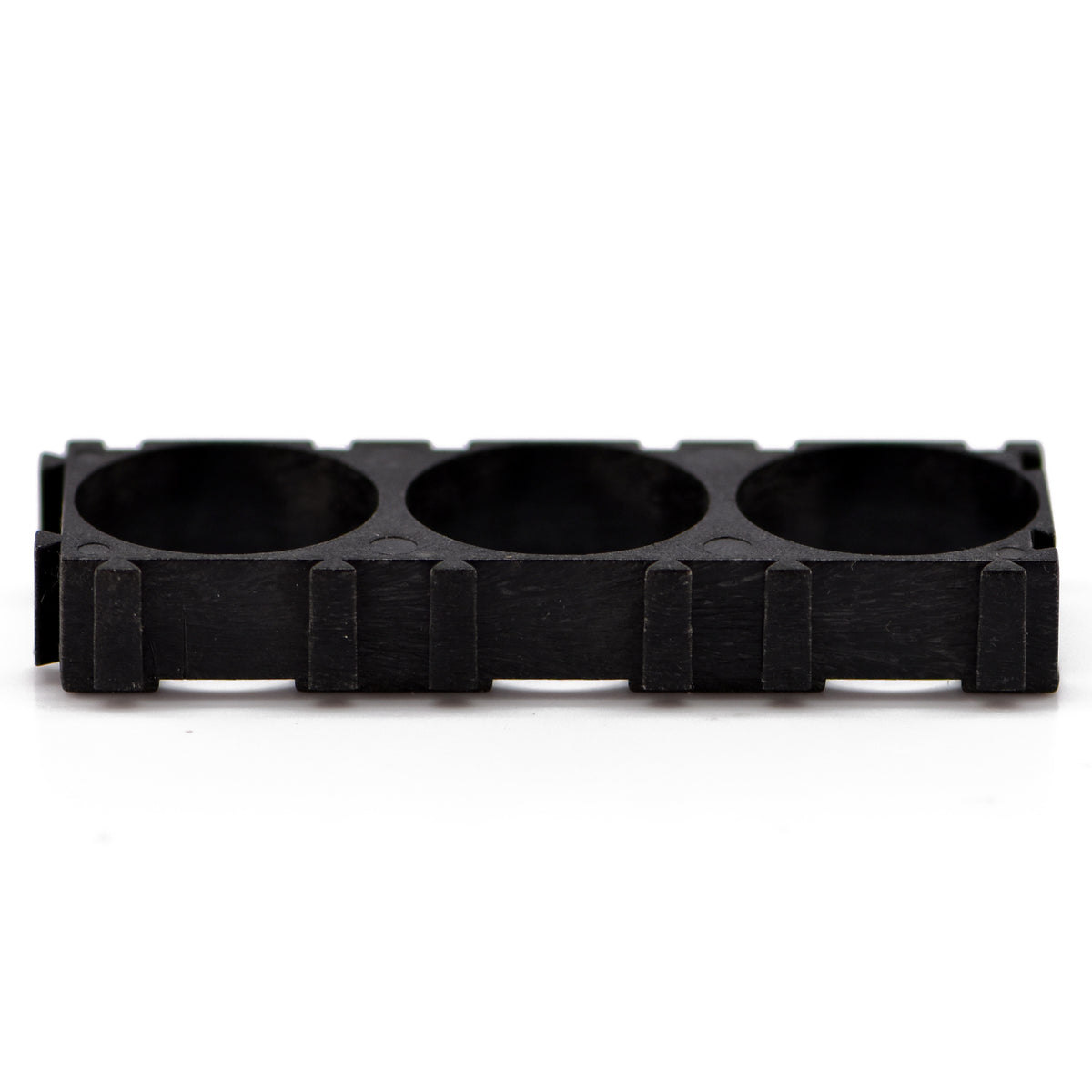 High-Quality Spacers for Efficient Battery Organization